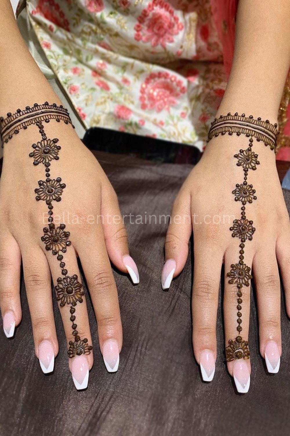 Henna Artists- Bella Entertainment Agency UAE